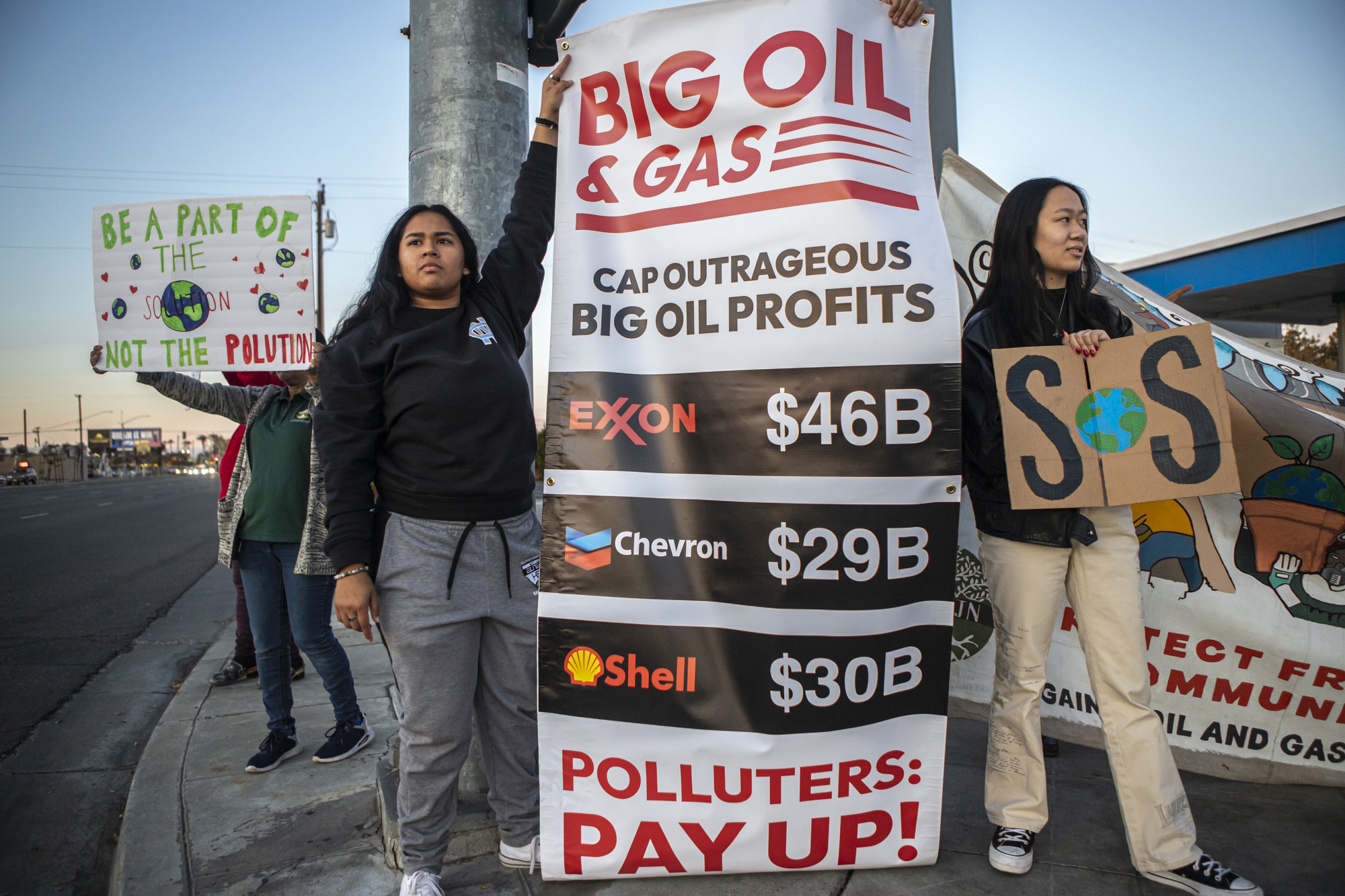 This California bill would keep polluting companies honest - CalMatters