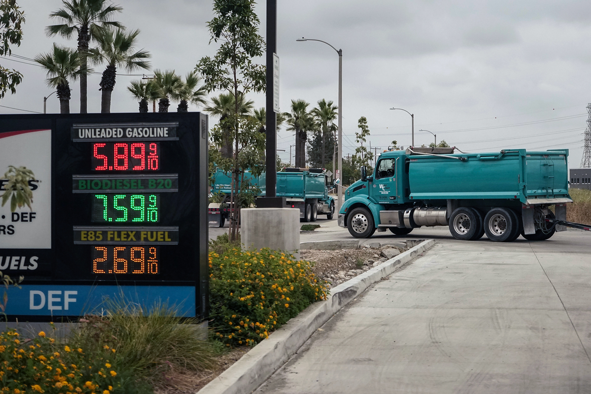 California eyes E85 conversion kits as gas prices climb